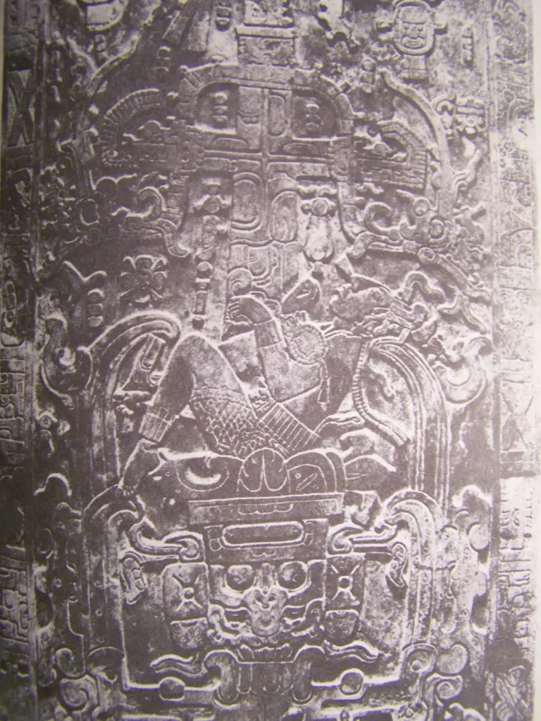 The Palenque Astronaut: Evidence of Ancient Alien Visitation? – Mexico ...