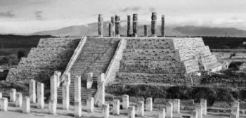 The Gigantic Atlantean Statues of the Toltecs – Mexico Unexplained