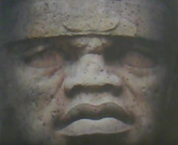 Olmec Colossal Stone Heads – Mexico Unexplained
